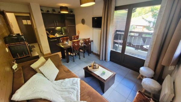 Résidence Fermes Emiguy - Appartement 4 Personnes, Dans Résidence Avec Piscine Mae-0833 - Morzine