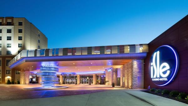 Isle Casino Hotel Bettendorf - A Caesars Rewards Destination - Davenport, IA
