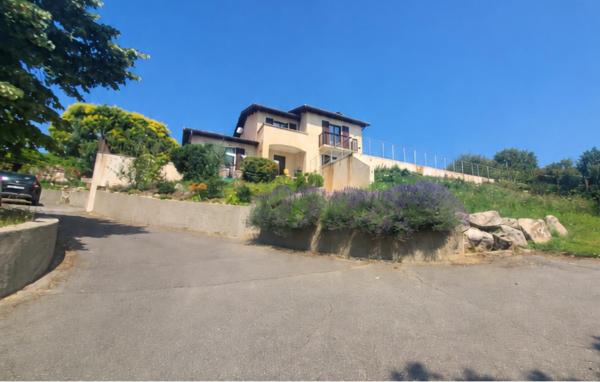 Chambre Avec Balcon, Près De Lyon - Lyon