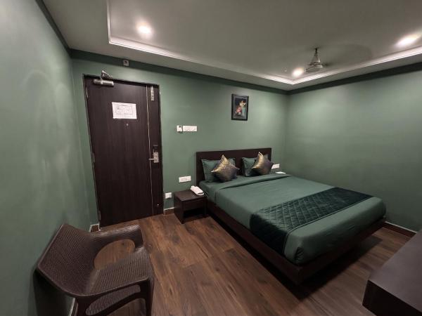 Fabhotels Crestline - Mumbai
