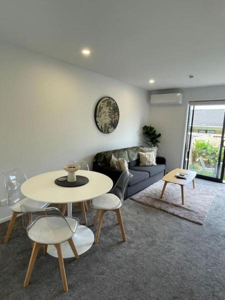 10 Te Kanawa Haven - Riverhead