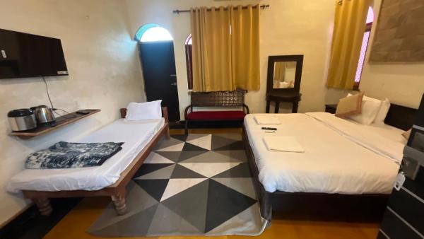 Hotel Vamdev Fort - Rajasthan