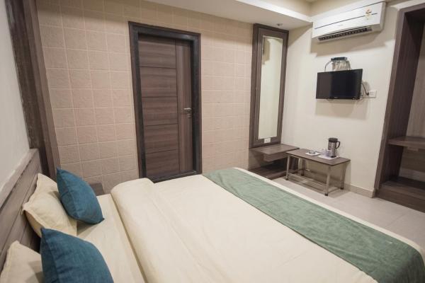 Fabhotels Moonridge - Gurugram