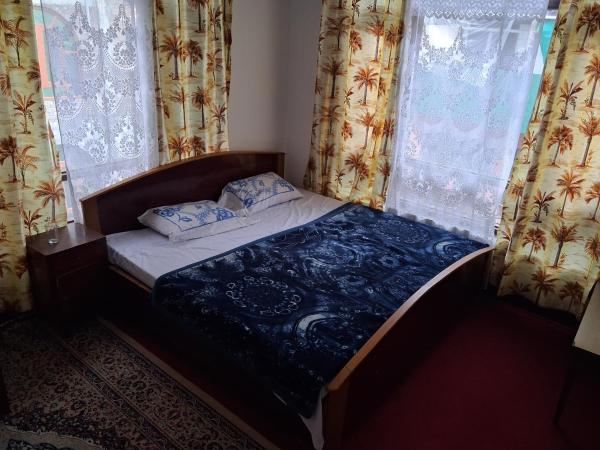 The New Grand Paradise - Srinagar