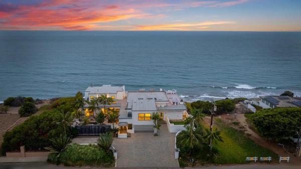 Encinitas Ocean Front Masterpiece - San Elijo State Beach, Cardiff