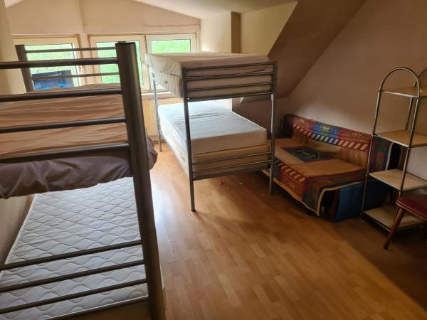Bed In Little Room - Essen