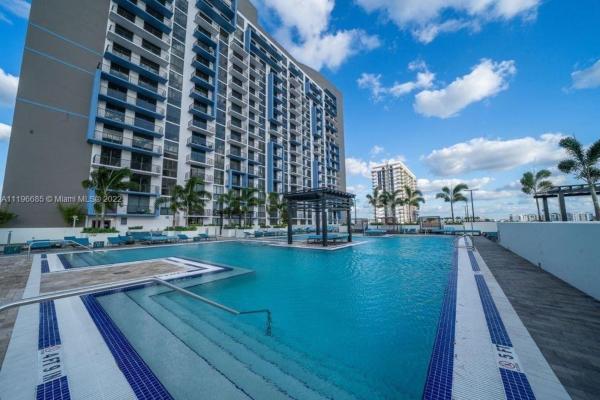 Free Parking Entire Condo In Dawntown Doral - Doral