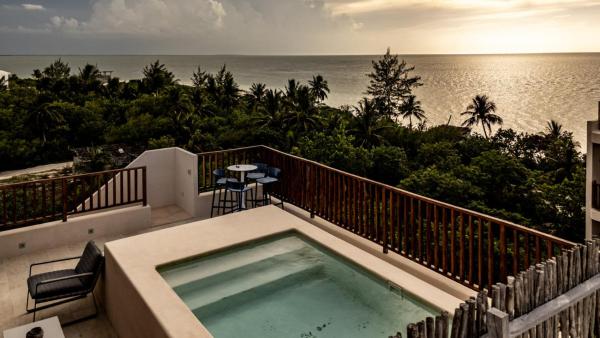 Oceanview Penthouse W Private Pool - Holbox