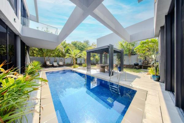 5br Masaar Signature Pool Villa - One & Only In Uae - Charjah
