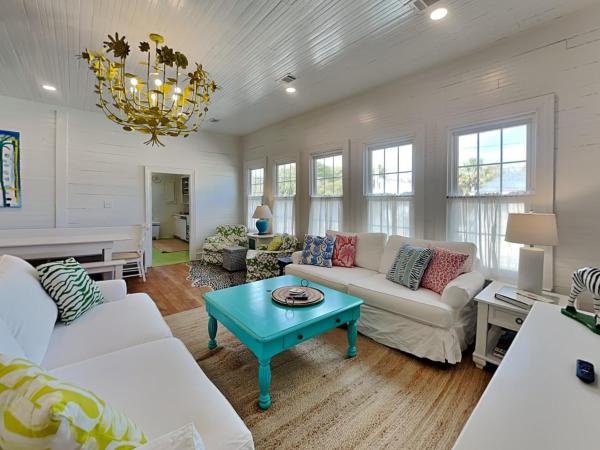 Twelve Palms Cottage By Tybee Vacation Rentals - Tybee Island, GA