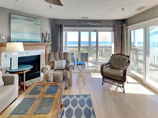 Sandcastle Beach Club Unit 4 By Tybee Vacation Rentals - Fort Pulaski National Monument