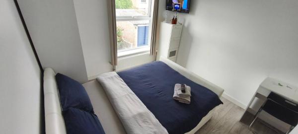 Small Double Room In Chelmsford Free Parking - Chelmsford