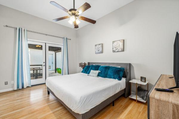 1 Br Large Desert Adu Retreat - Bermuda Dunes, CA