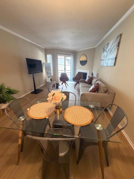 Amazing Universal Studios Loft Free Parking - Baldwin Hills - Los Angeles