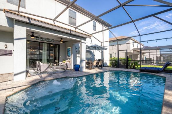3br W Private Pool At Balmoral Resort - Winter Haven, FL