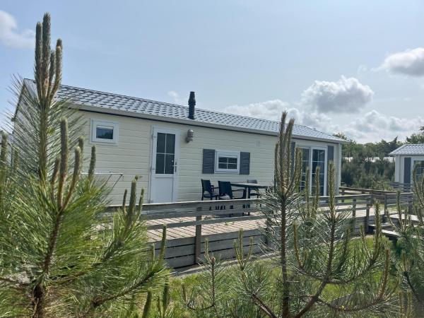 Modernly Furnished Chalet In The Heart Of Texel - Den Helder