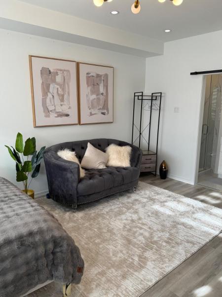 Luxury Private Room & Bath Near Ajax Go - Pickering