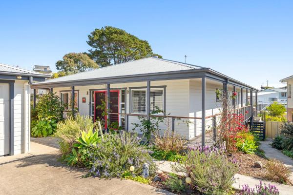 7 Lonsdale Parade, Dalmeny - Dalmeny
