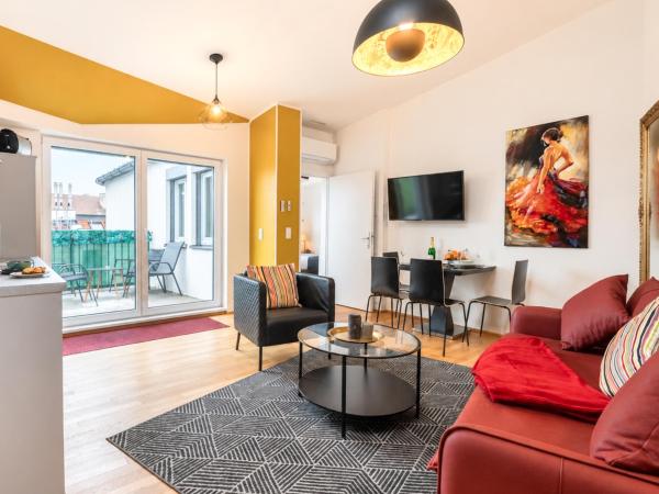 Terrace Apartment For 4 Near Naschmarkt & U4 Metro - Vienna