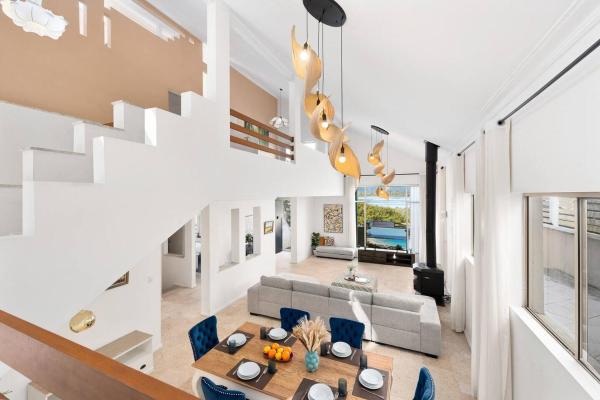 Spacious Ocean View Home Near Shops & Beaches - Ettalong Beach