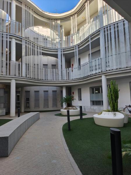 Bonito Apartamento A 200 Metros Del Centro De Sevilla Con Piscina Y Parking Gratis - 塞維利亞