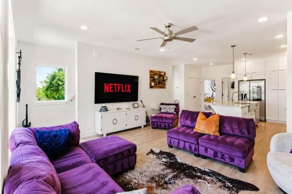 Music-themed Nashville Home 4br 4 Baths & Bunk - Nashville, TN