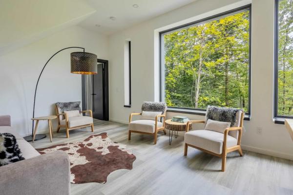 The Black House Serene Artisan Suite In Stowe - Stowe, VT
