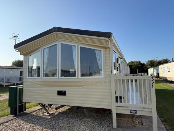 Sherwood 271 - Golden Palm Resort, Central Heating, Wifi, No Pets Allowed - Meadow Lakes Caravan & Lodge Hire - Chapel Saint Leonards
