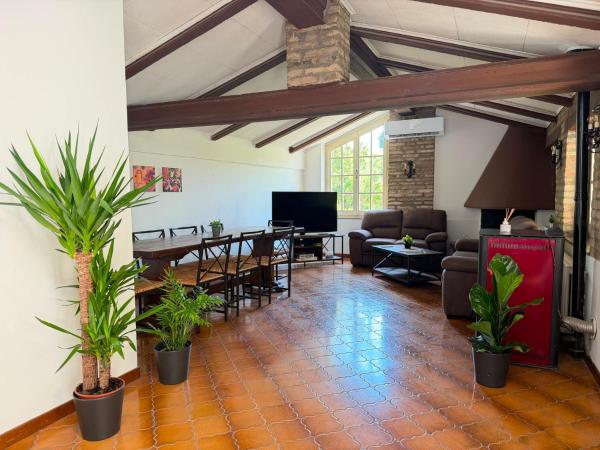 Spacious 4br Suite & Prime Location And Comfort - Перуджа