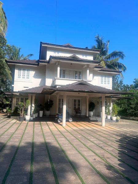 Peaceful 4bhk Stay - Malappuram