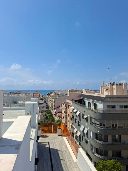 Penthouse-pool-jacuzzi-gym-sauna- Beach Pmt41 - Torrevieja