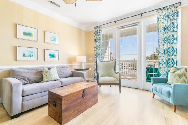 2b Pavilion Watch Ocean View Condo Pool - James Island, SC