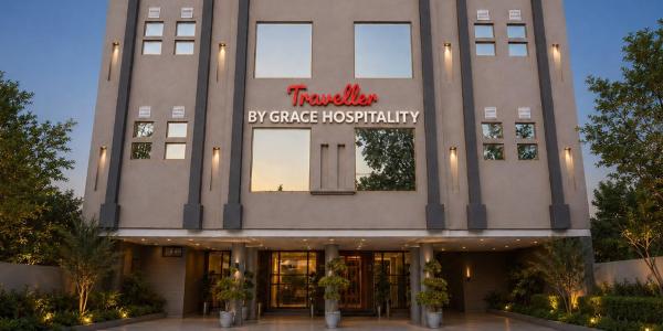 Traveller By Grace Hospitality - Lahore