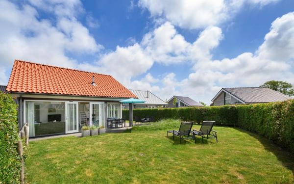 Holiday Home Zonnedorp 12 Jolie - Renesse