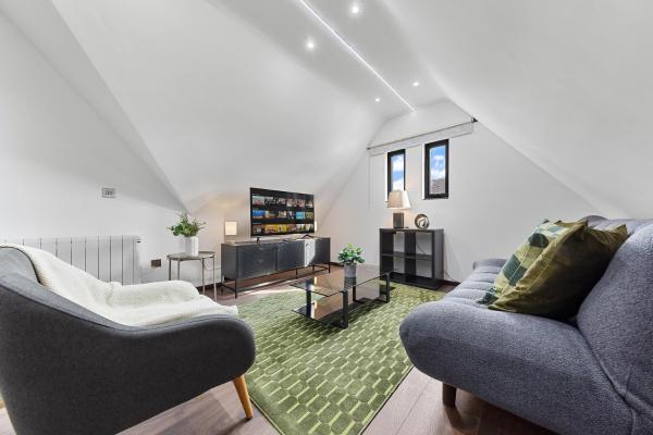 Goldersgreen Suites By Sleepylodge - Enfield