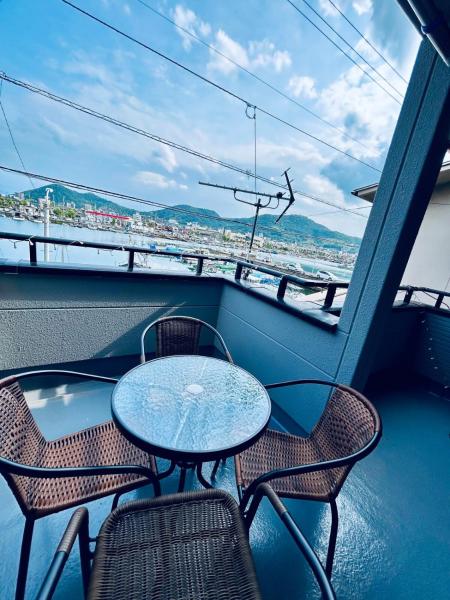Entire House With Ocean View, 2 Minutes By Car To Takamatsu Station And The Port, 2 Toilets, 2 Bathrooms, 3 Sinks, Free Parking For 2 Vehicles, Sea Fishing Allowed - 香川郡