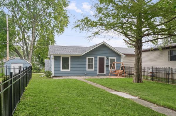 Chic 1bd1ba - Wd - Right In The Center Of It All - Champaign, IL