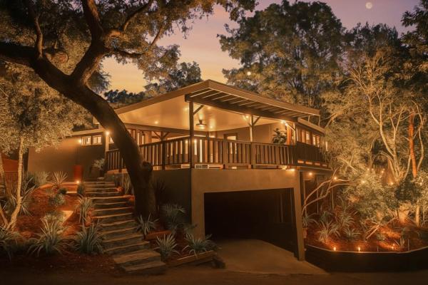 World Cup! Luxury Hollywood Retreat W/ Pool Table - Santa Monica, CA