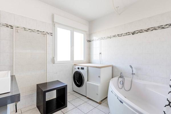 Euro Basel Airport Appartment, 5 Pers, With Terrace, Free Parking, Blotzheim - Blotzheim
