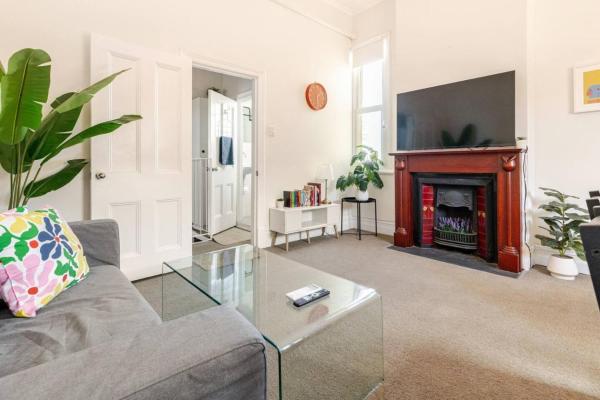 Entire 2br Henley Beach Retreat - Steps To Beach - Glenelg