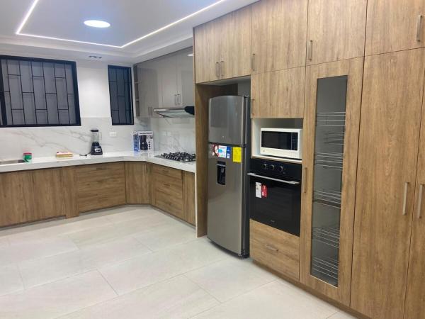 Modern Apartment In Downtown Loja - Zamora Chinchipe