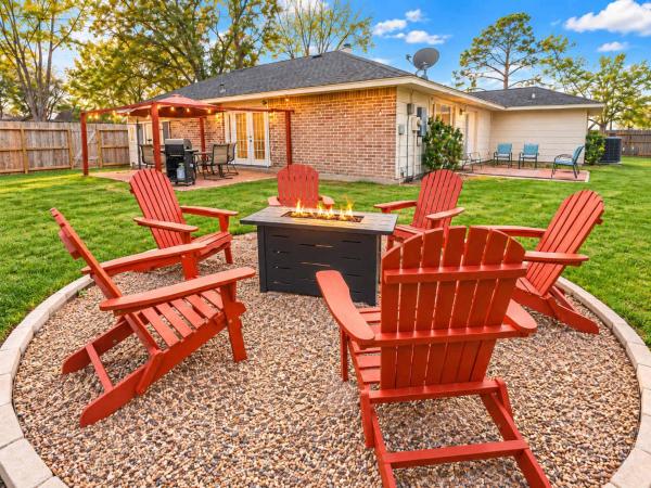 3br Home With Firepit I Easy Access To Nrg & Fifa - Sugar Land, TX
