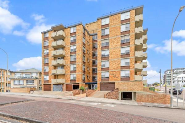 Tasman Towers - Ocean Front With Stunning Views - Unit 11 - Toowoon Bay