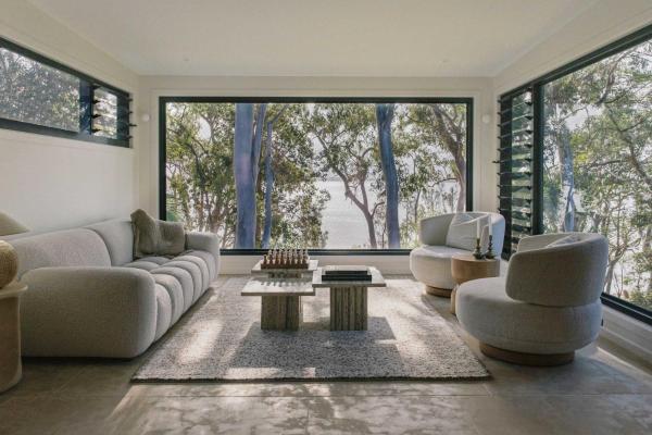 The Lake Place- Lakefront Luxury Treehouse Retreat- Oceanstays - Yamba