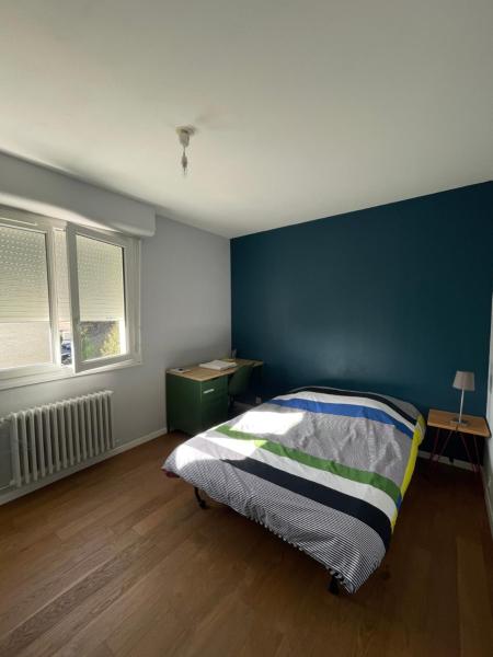 Chambre Privée Chez L'habitant Avec Accès à Des Espaces Partagés - Caen