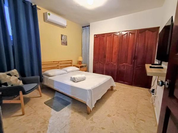Double Room With Private Bathroom - Santo Domingo