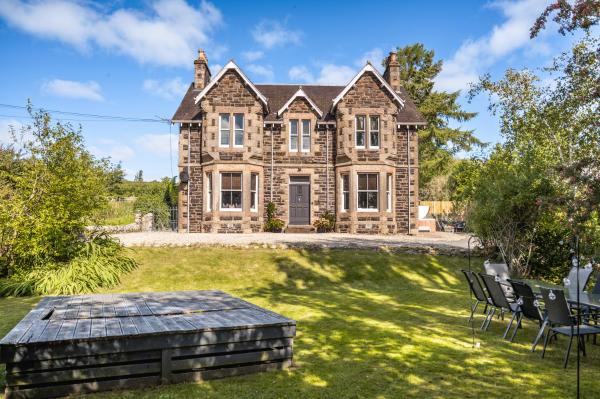 Kinnaird Country House With Hot Tub - Aberfeldy