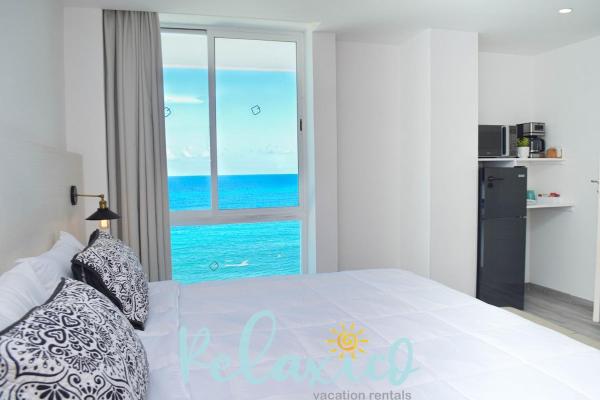 Beachfront Studio 2, Amazing Caribbean View - Cancún