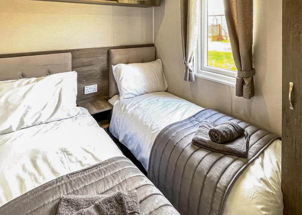Holderness Country Park - Yorkshire