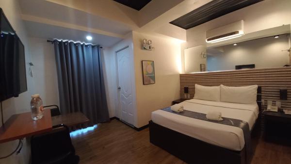 Ykg Hotel - Mati